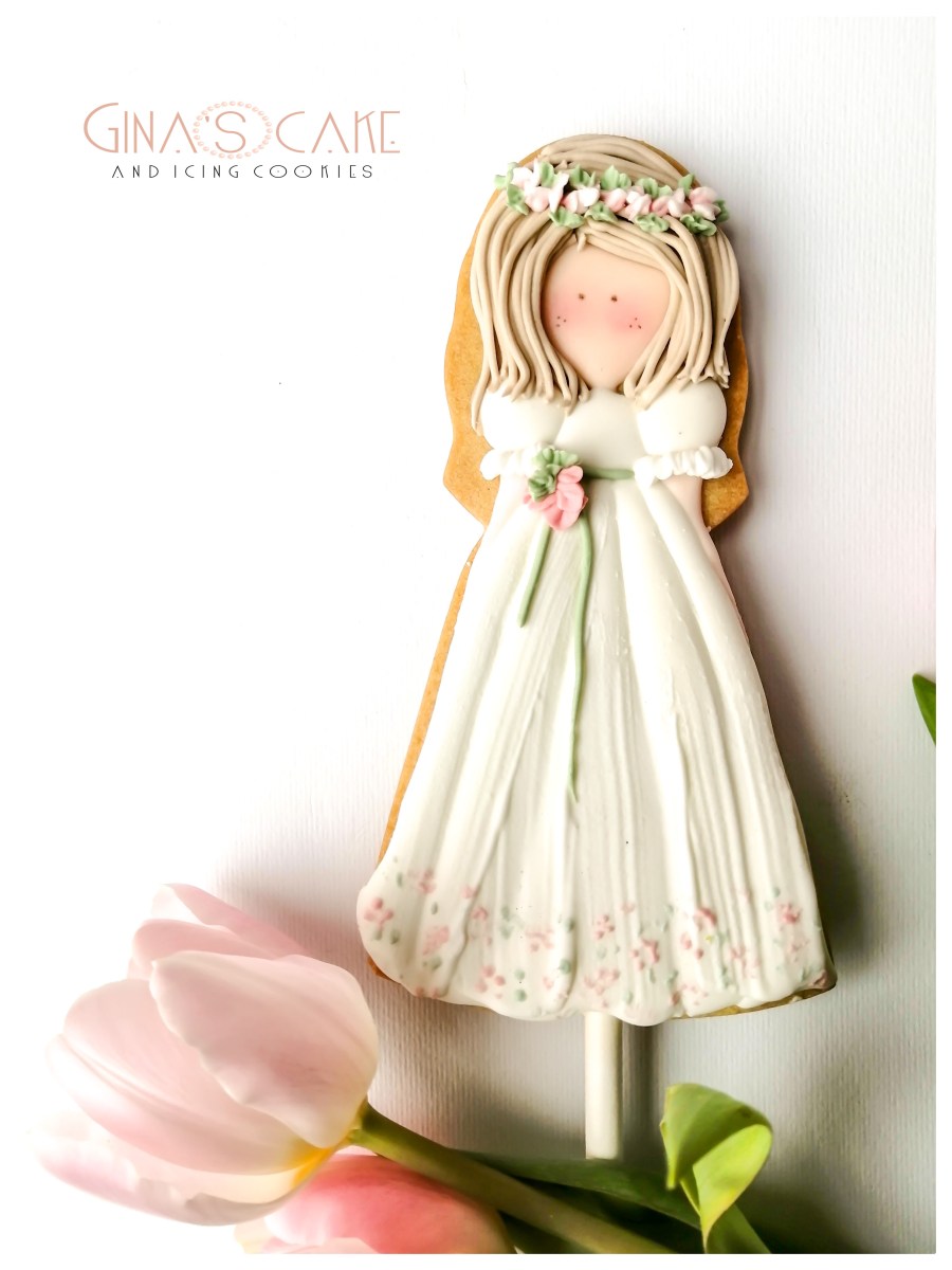 Marta! – Gina's cake and icing cookie