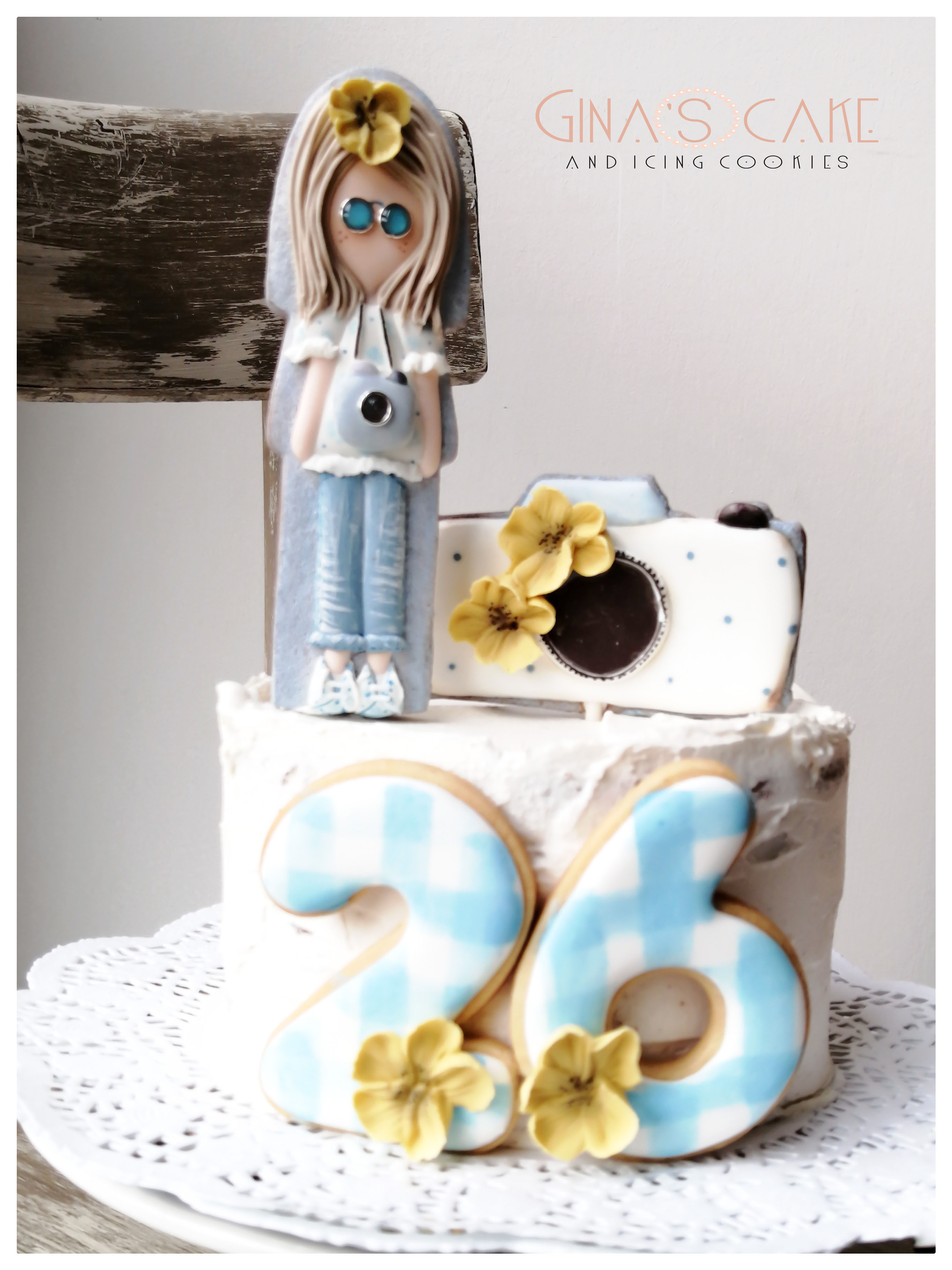 Adele! – Gina's cake and icing cookie